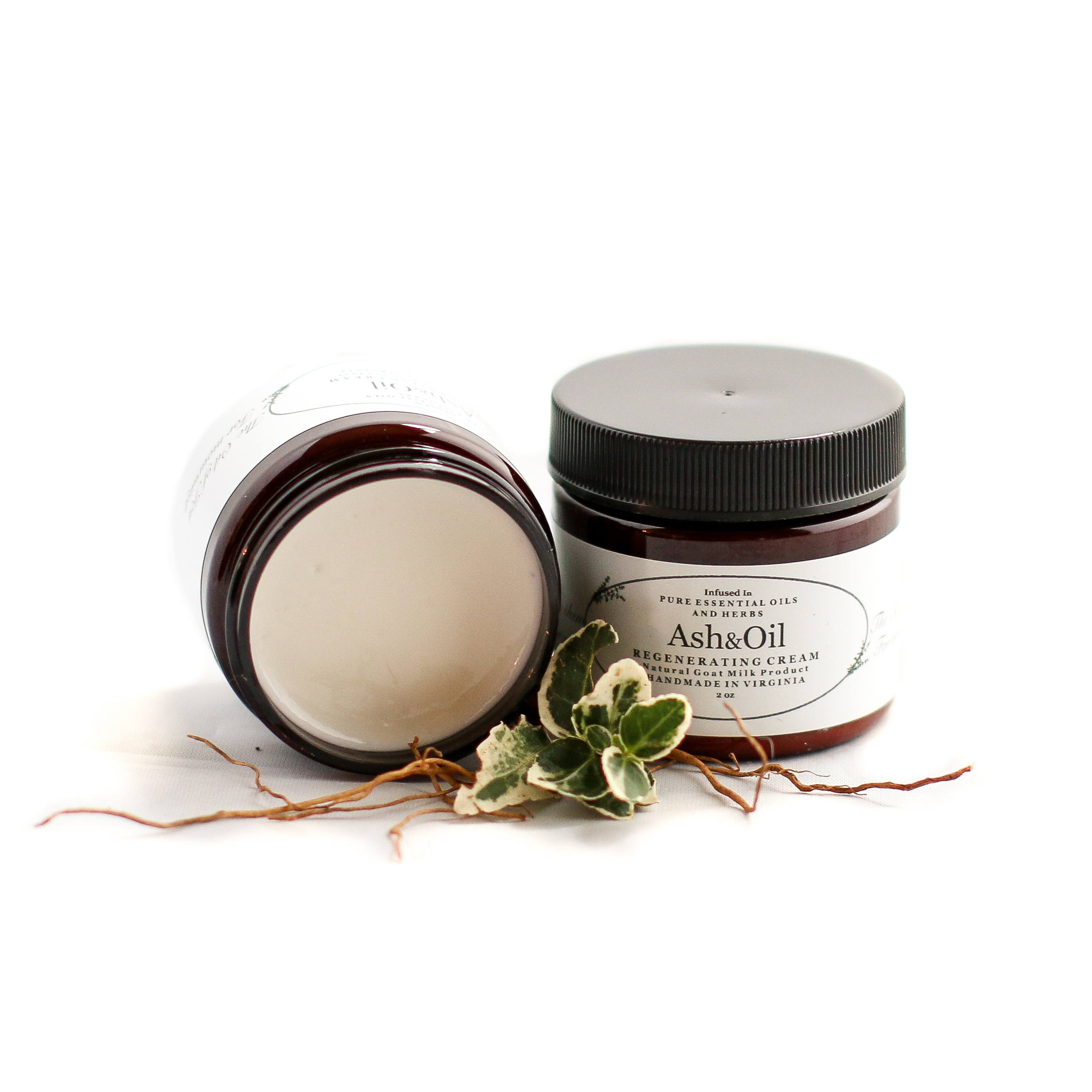 Regenerating Cream Soothes Irritation, Dry Skin, and Minor Burns
